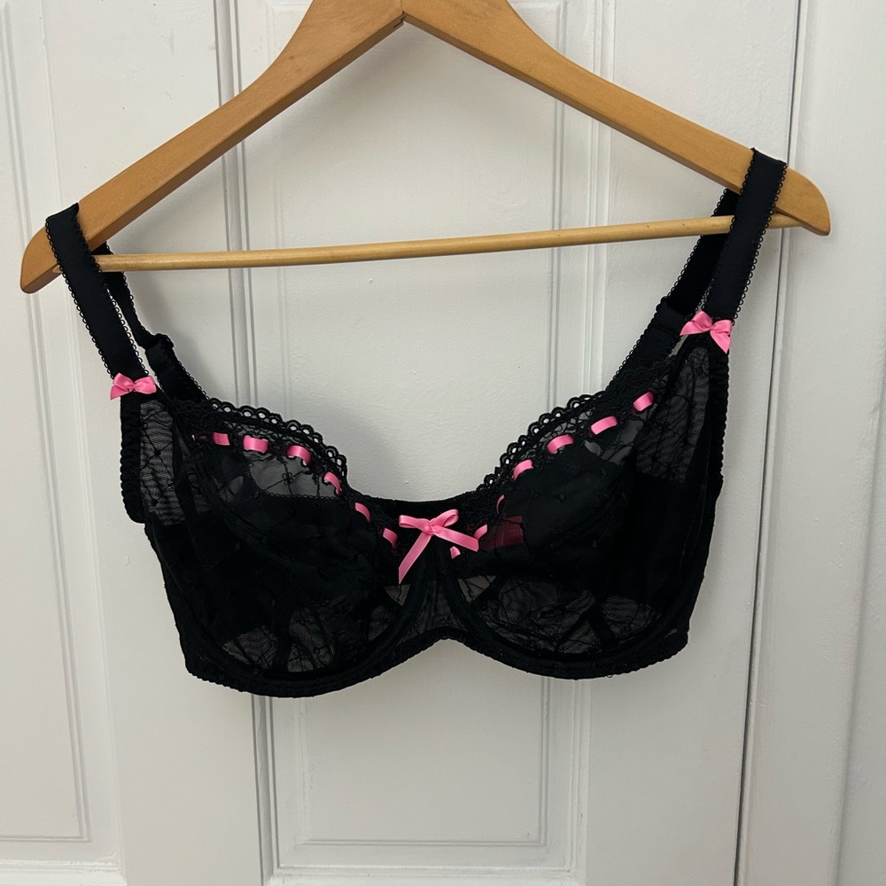 Black Lace Sheer Bra - Curvy Kate - Gem